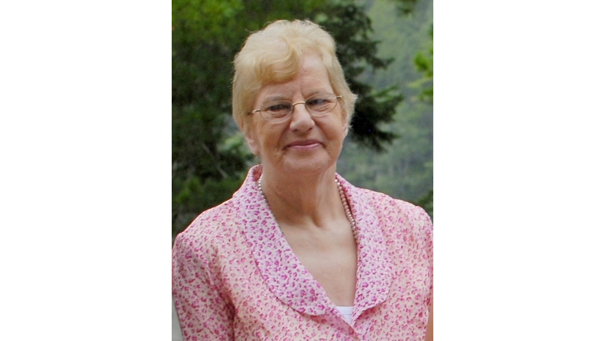 Patricia Tanner Obituary - Lunenburg, NS | Dana L. Sweeny Funeral Home