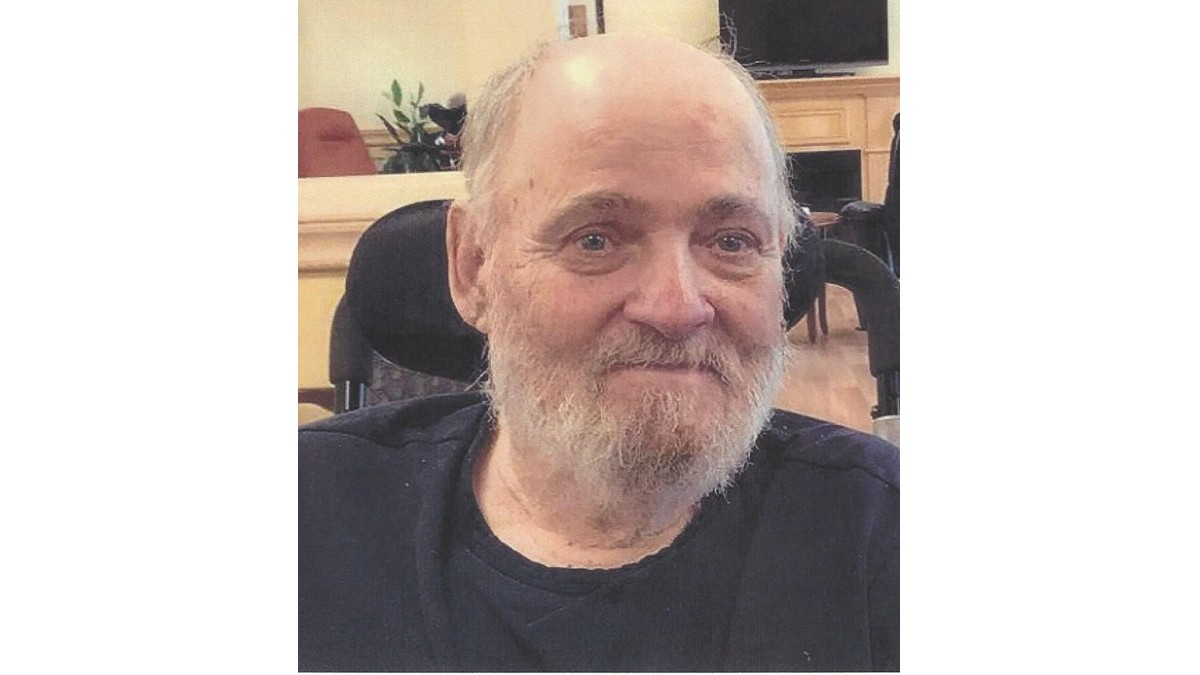 Paul Daniel Obituary - Lunenburg, NS | Dana L. Sweeny Funeral Home