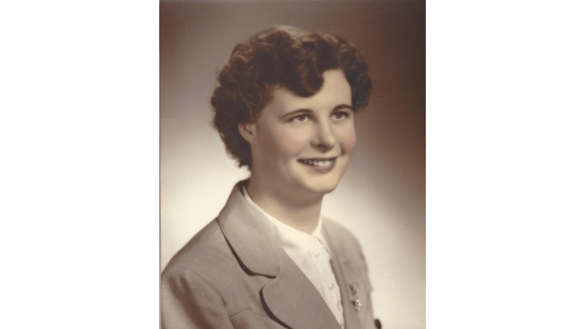 Hazel Wilcox Obituary - Lunenburg, NS | Dana L. Sweeny Funeral Home