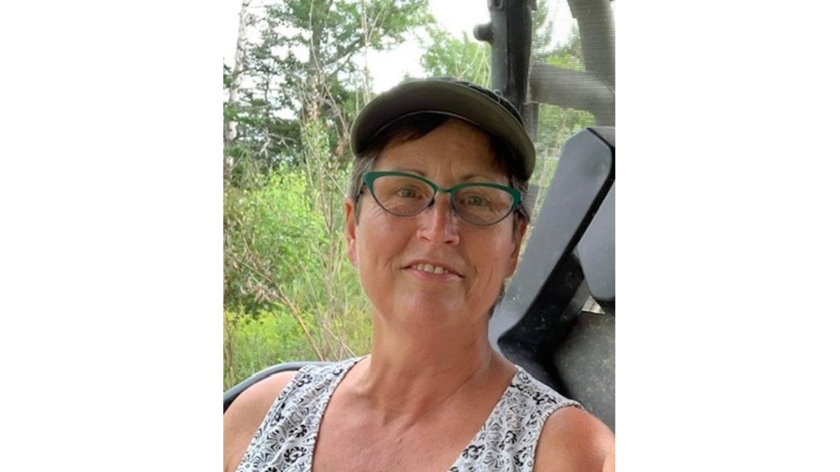 Shelley Lohnes Obituary - Lunenburg, NS | Dana L. Sweeny Funeral Home