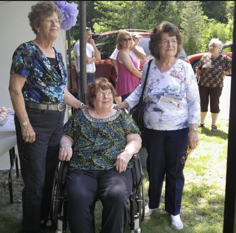 Eva Schnare Obituary - Lunenburg, NS | Dana L. Sweeny Funeral Home