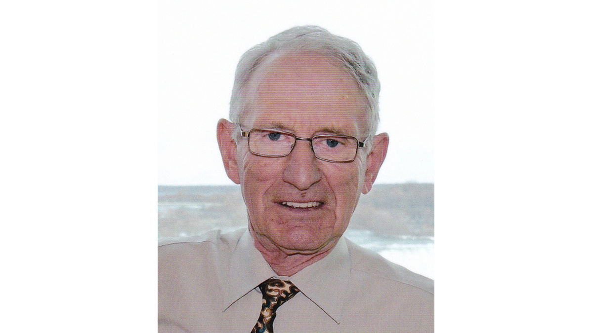 Sam Fraser Obituary - Harriston, ON | Hardy-Lee Funeral Home