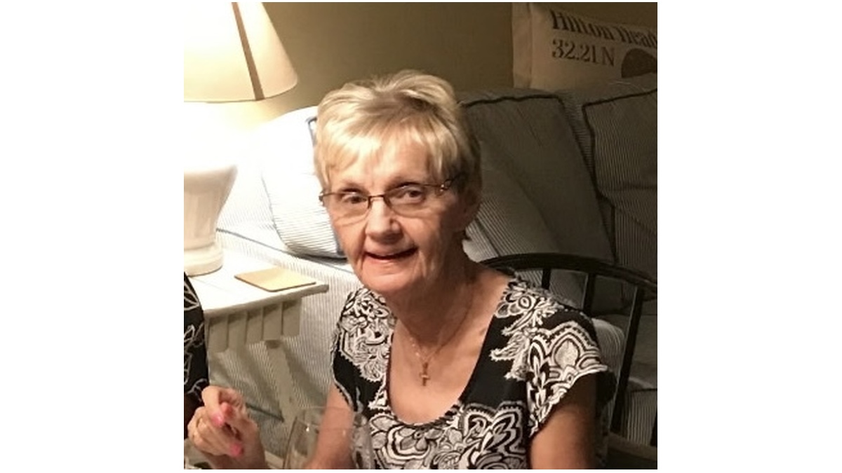 Louise Dunn Obituary - Whitby, ON | W. C. Town Funeral Chapel