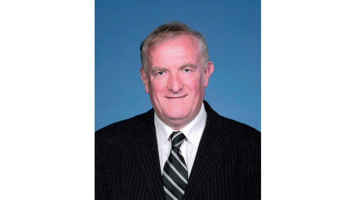 Ronald Thompson Obituary - Grimsby, ON | Stonehouse-Whitcomb Funeral Home