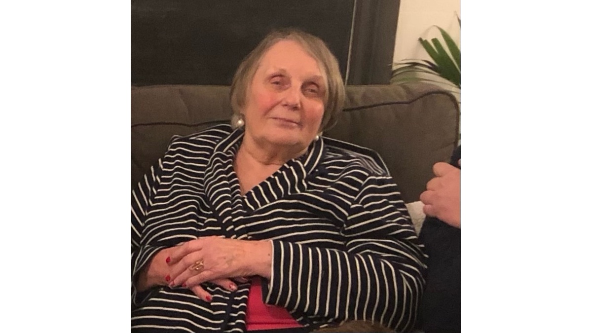 Sharon Houston Obituary - Burlington, ON | Smith's Funeral Home