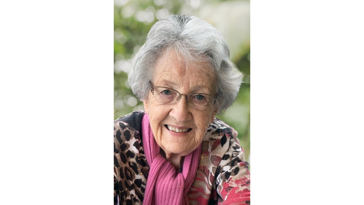Heather Shrimer Obituary - Grimsby, ON | Stonehouse-Whitcomb Funeral Home