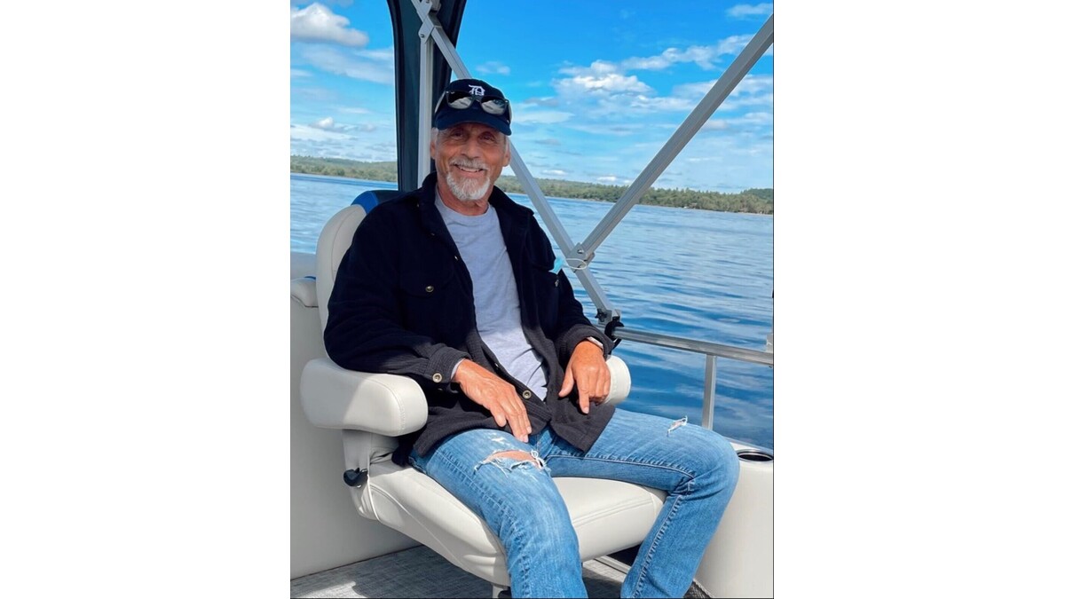 Eric "Bill" Jarvis Obituary - Burlington, ON | Smith's Funeral Home