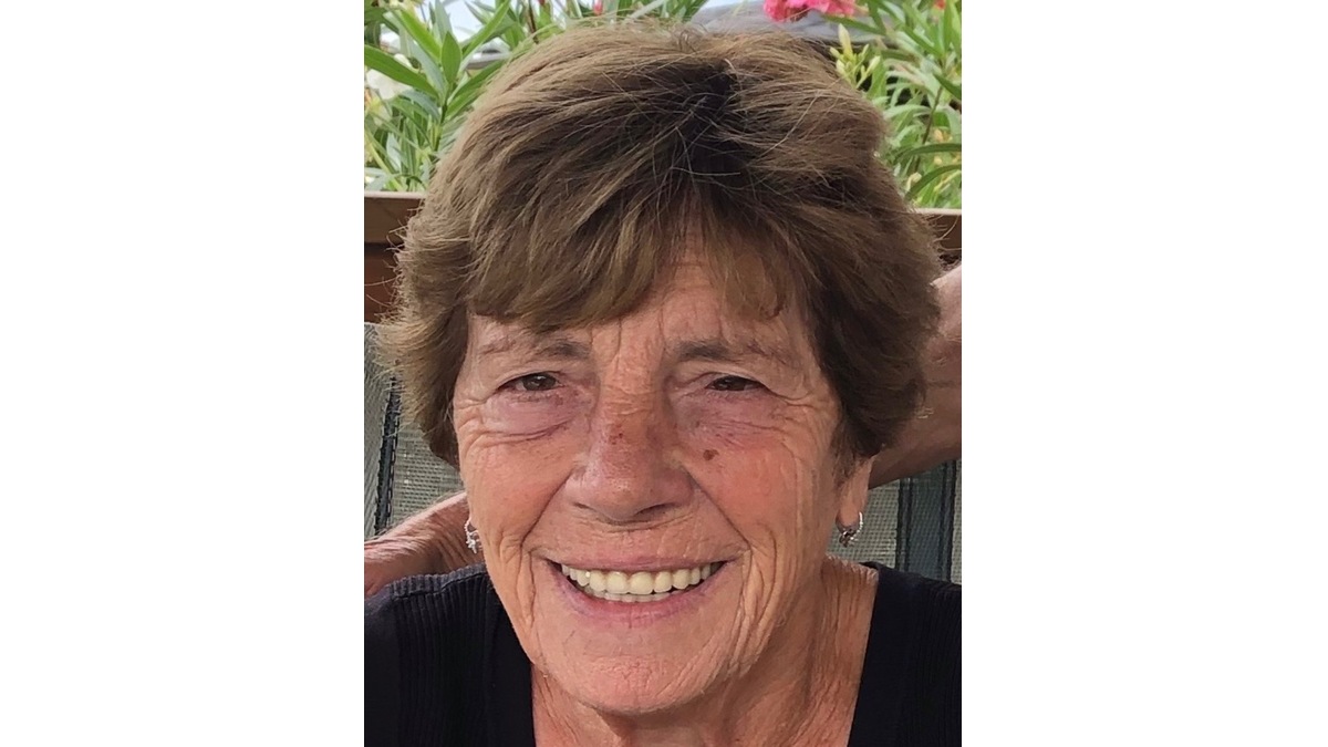 Alda DeLuca Obituary - Stoney Creek, ON | Smith's Funeral Home