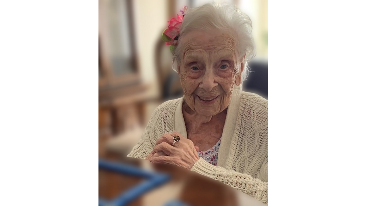 Minnie Riley Obituary - Burlington, ON | Smith's Funeral Home