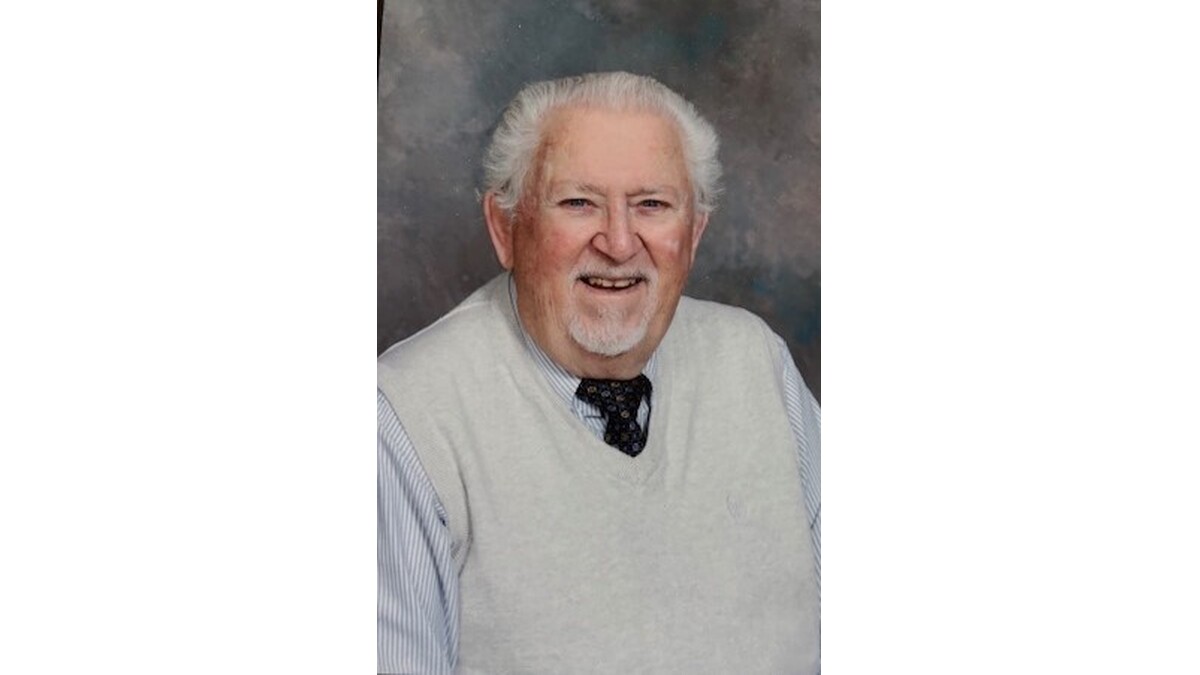 Douglas Pettit Obituary - Burlington, ON | Smith's Funeral Home
