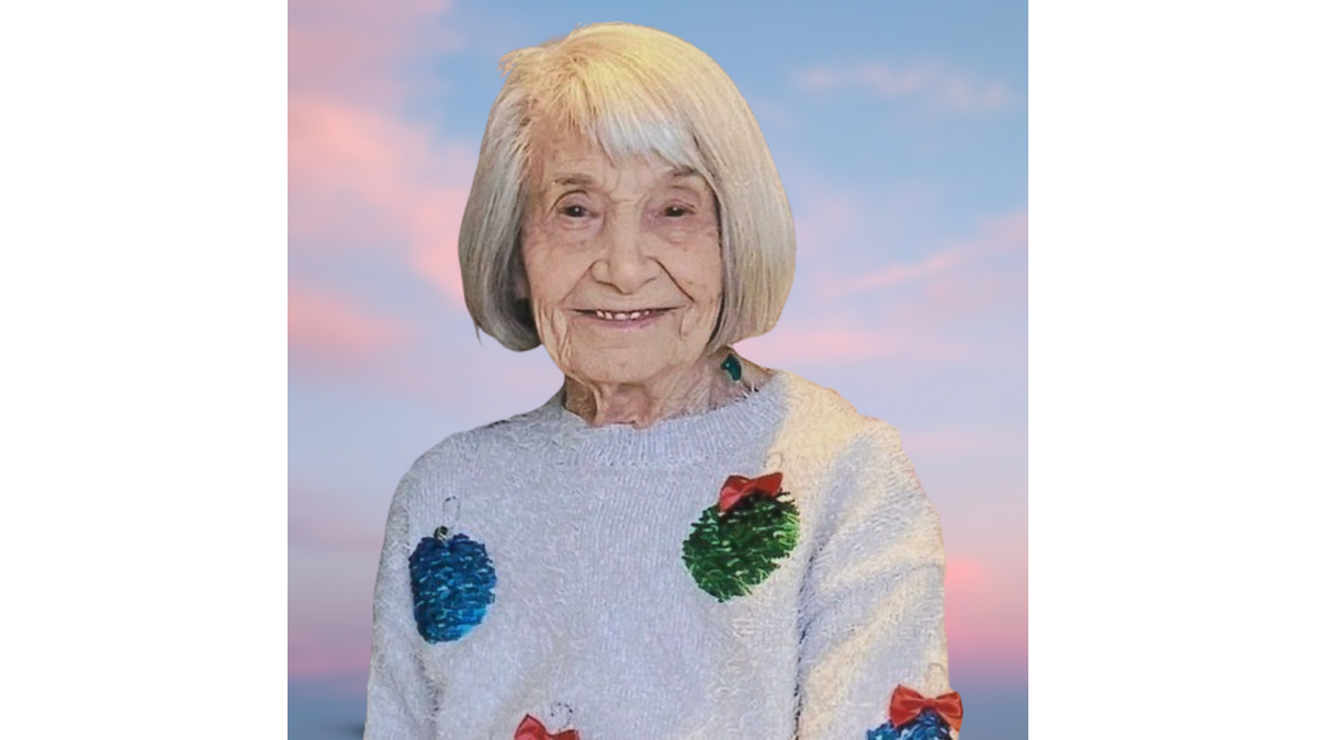 Marion "Moira" White Obituary - Burlington, ON | Smith's Funeral Home