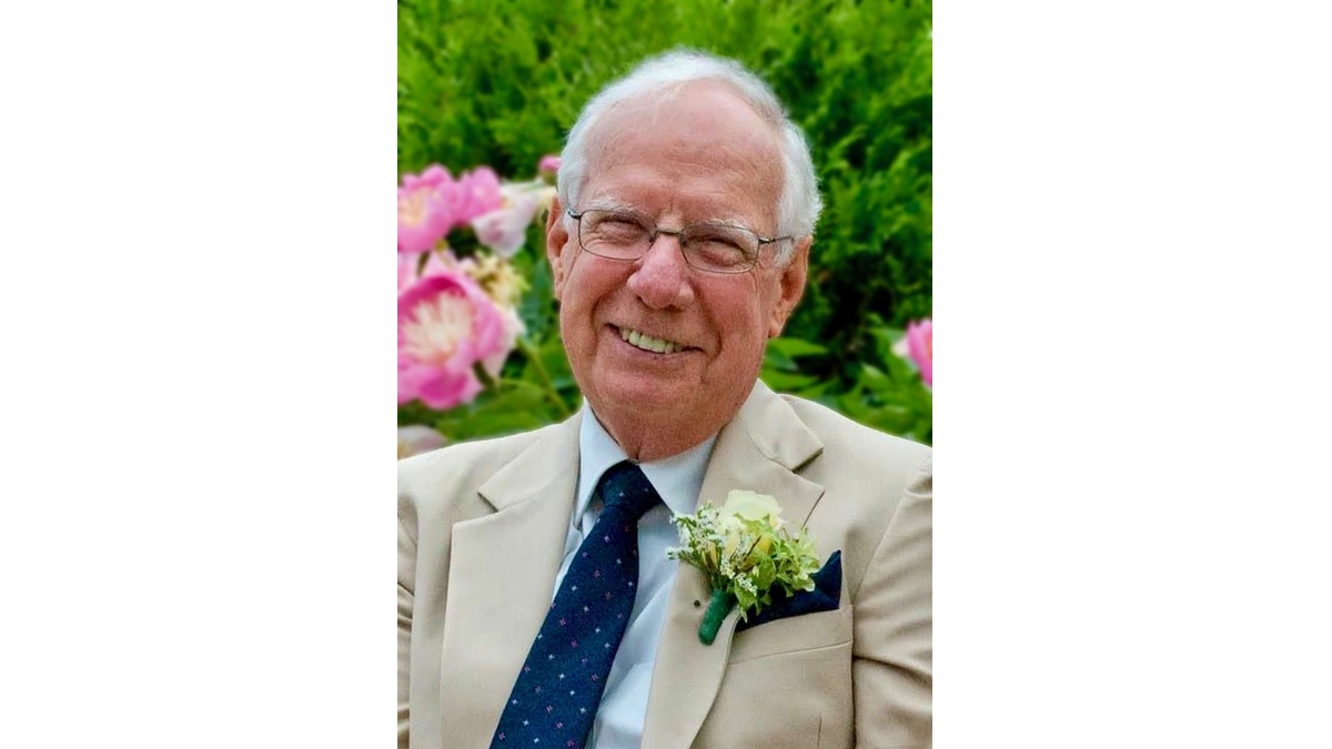 Neil McNeill Obituary - Burlington, ON | Smith's Funeral Home
