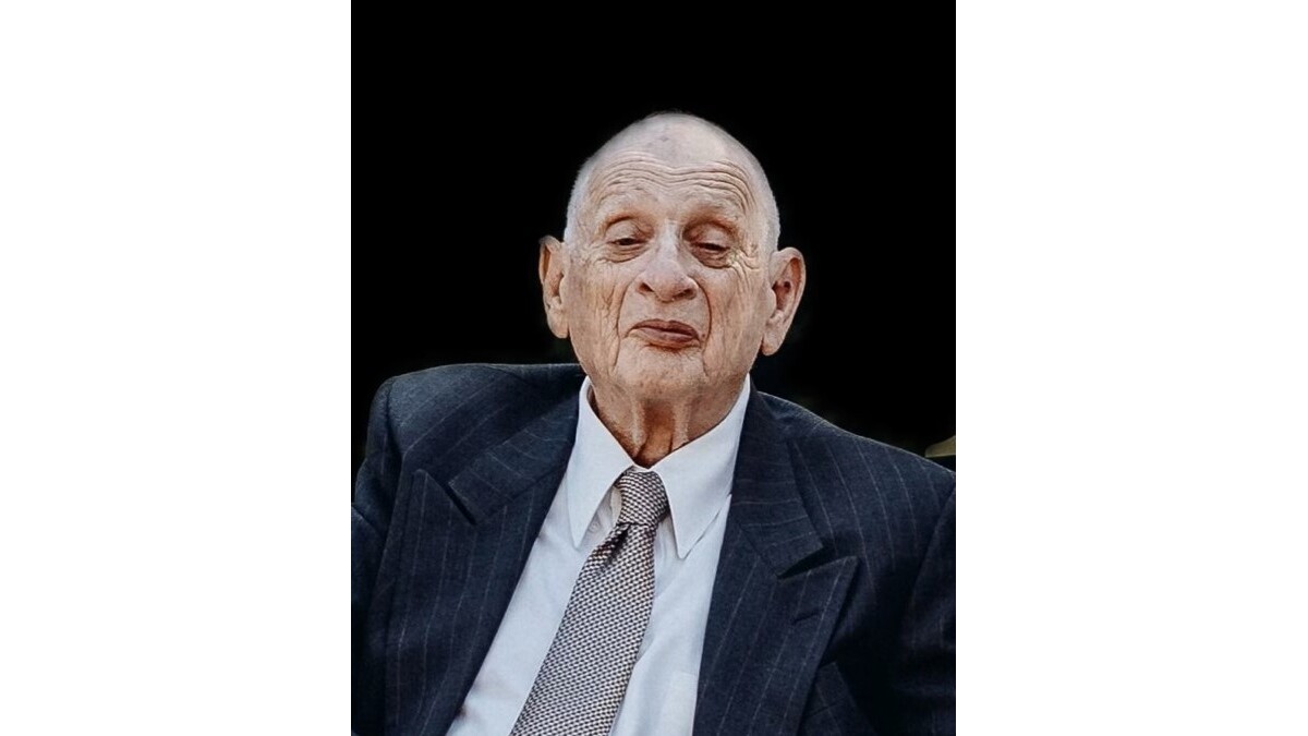 Donald Bulgart Obituary - Buffalo Grove, IL | Goldman Funeral Group