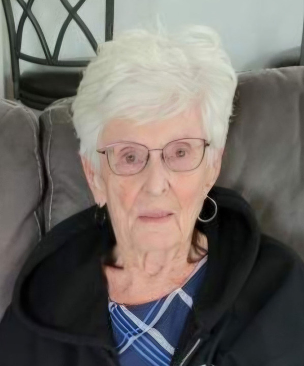 June Fuhr Obituary - Estevan, SK | Hall Funeral Services - Estevan