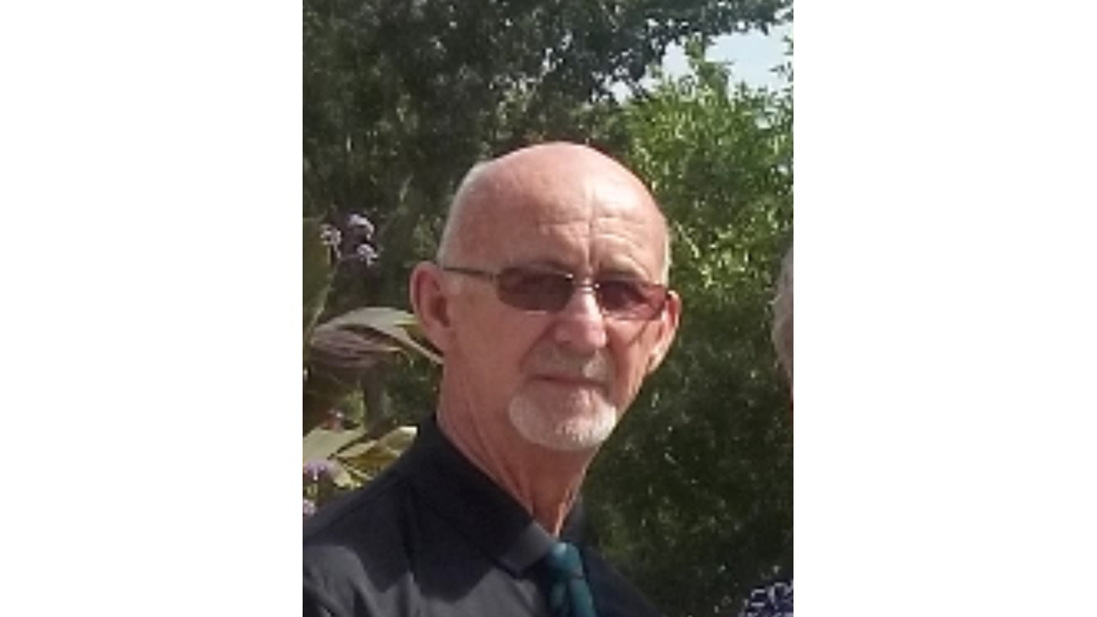 Gordon Gadsby Obituary - Brandon, MB | Memories Chapel