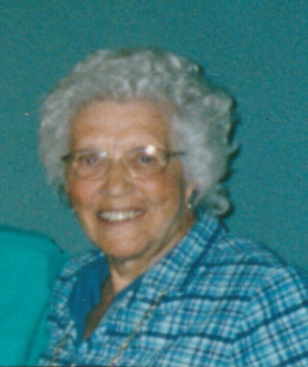 Hazel Skuce Obituary - Brandon, MB | Memories Chapel