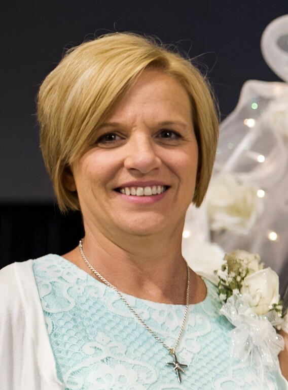 Kelli Currey Obituary - Bridgeport, WV | Burnside Funeral Home