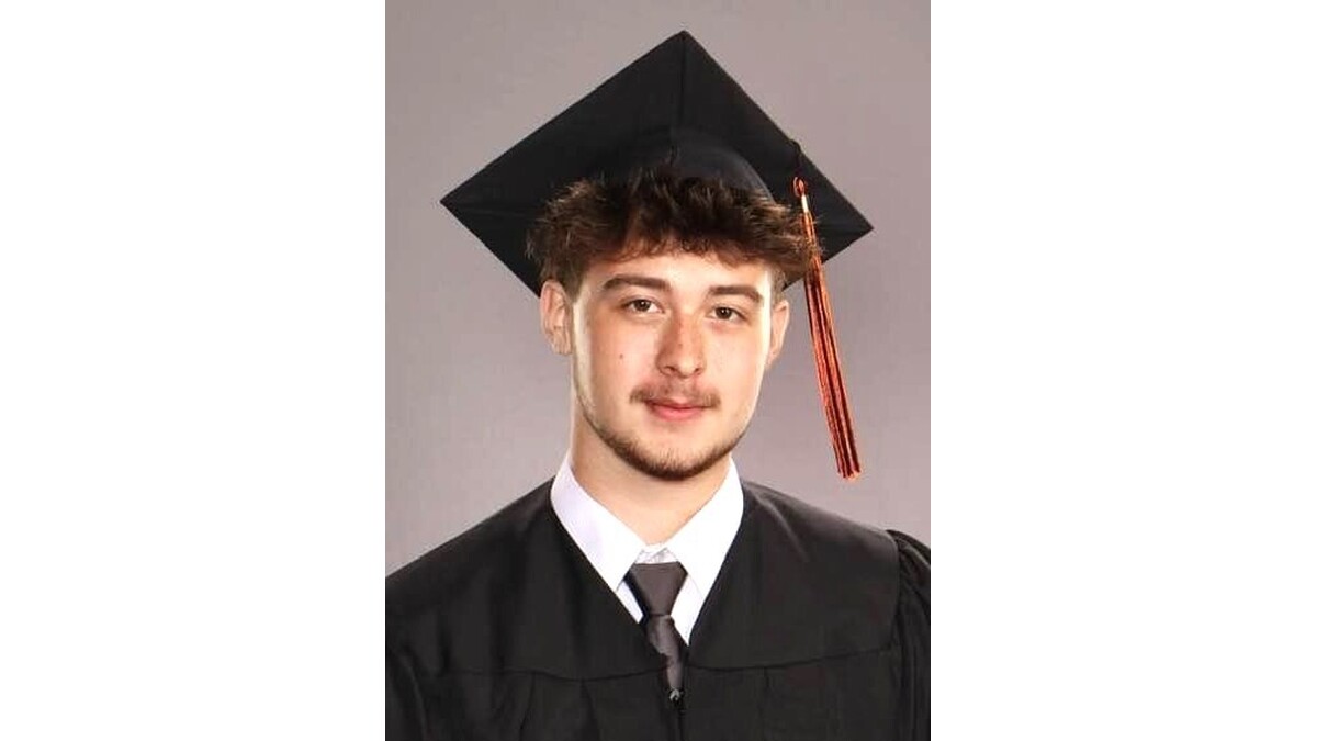 Alex Brill Obituary - DOVER PLAINS, NY | Hufcut Funeral Home