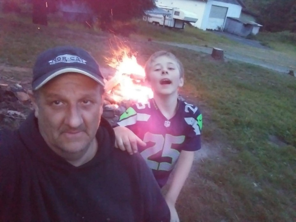 Douglas White Obituary - Aberdeen, WA | Harrison Family Mortuary