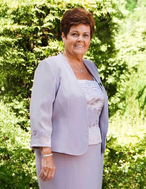 Marie Saunders Obituary - Markham, ON | Chapel Ridge Funeral Home