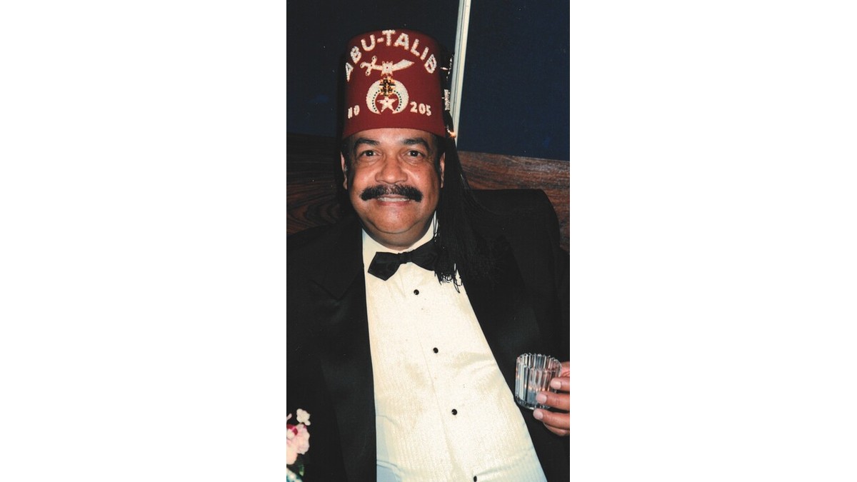 Charles Shreve Obituary - Whitby, ON | Barnes Memorial Funeral Home Ltd.