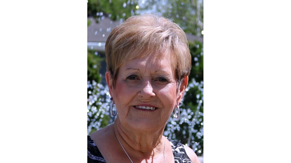 Anita Paquin Obituary - Timmins, ON | Maison funéraire LESSARD Funeral ...