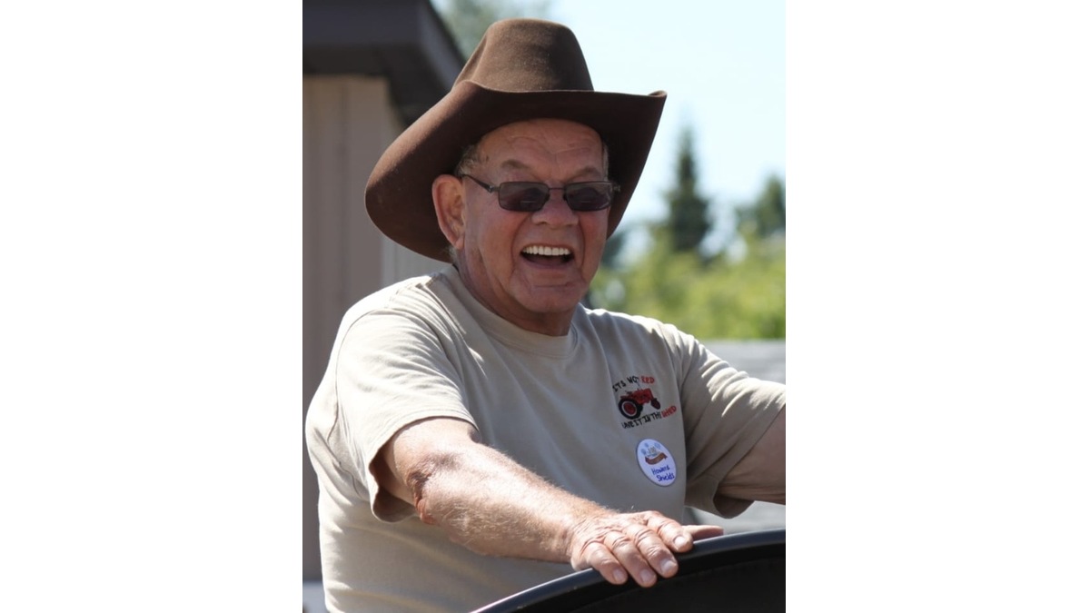 Howard Shields Obituary - Red Deer, AB | Parkland Funeral Home