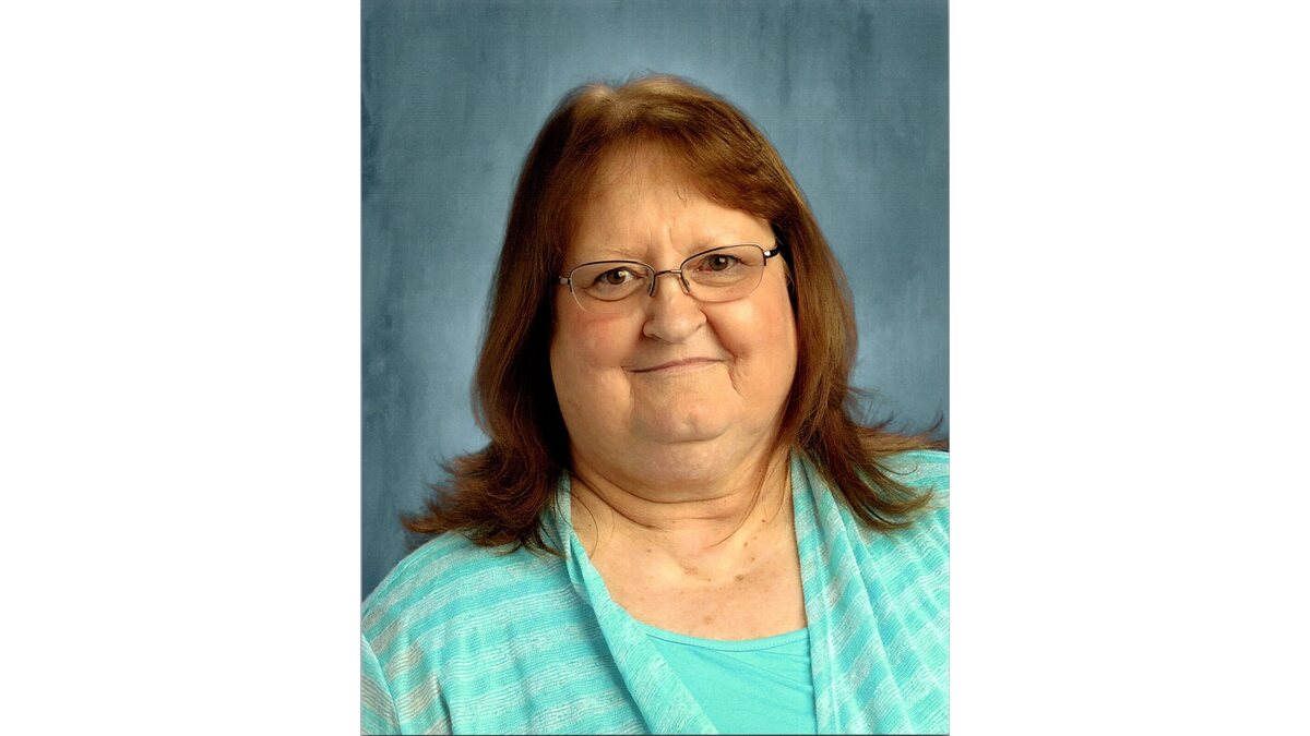 Rheenetta Bennett Obituary - Elkview, WV | Hafer Funeral Home