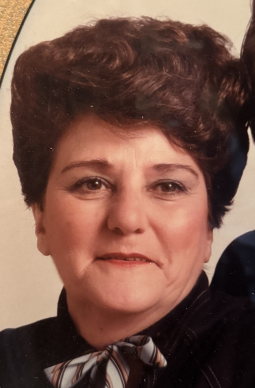 Kathryn Crow Obituary - Paden City, WV | Jarvis-Williams Funeral Home