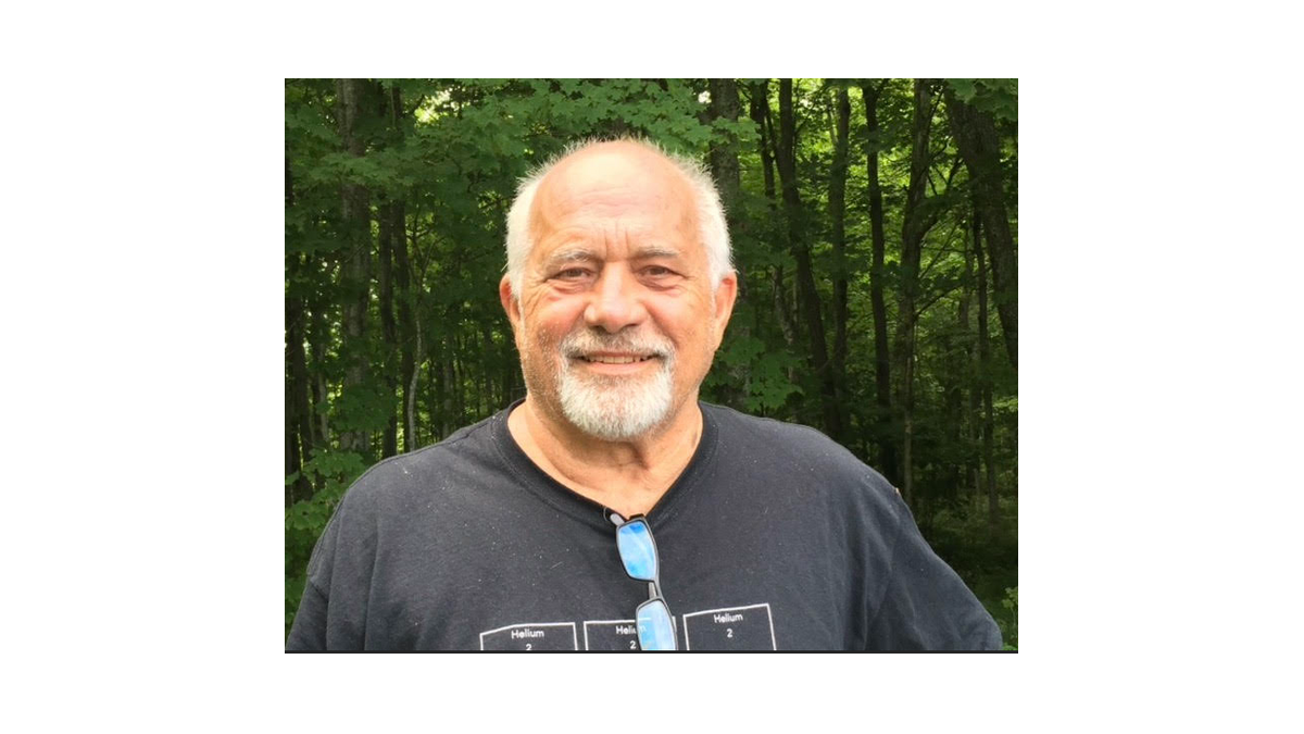 Norman Holy Obituary - Bloomington, IN | The Funeral Chapel