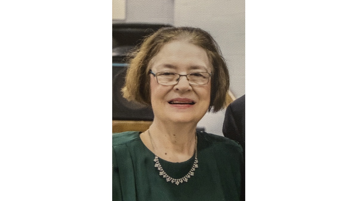 Linda Knott Obituary - Bloomington, IN | The Funeral Chapel