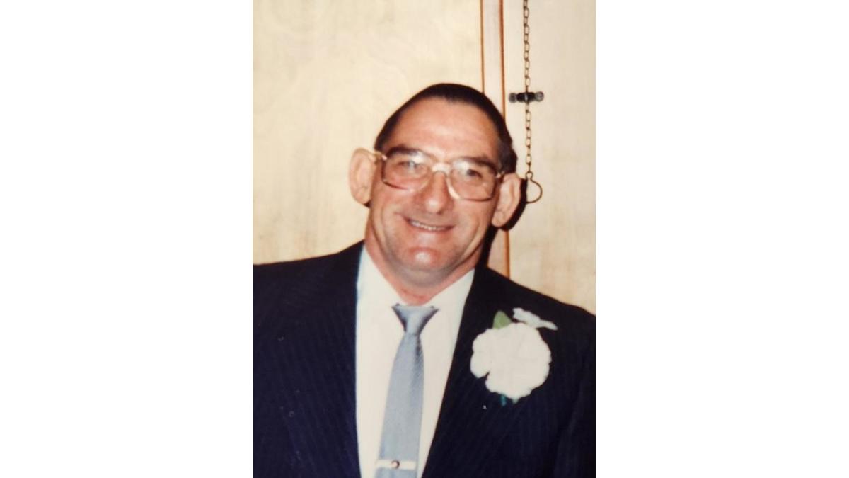 Donald Hogue Obituary - Hubbards, NS | Ronald A. Walker Funeral Homes