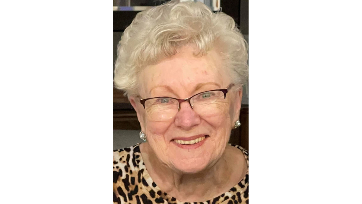 Elaine MacDonald Obituary - Brockville, ON | Irvine Funeral Home and Chapel