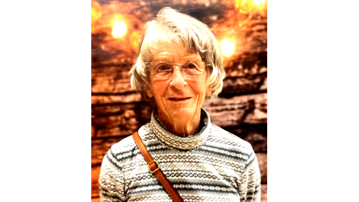 Elizabeth Thorpe Obituary - Brockville, ON | Irvine Funeral Home and Chapel