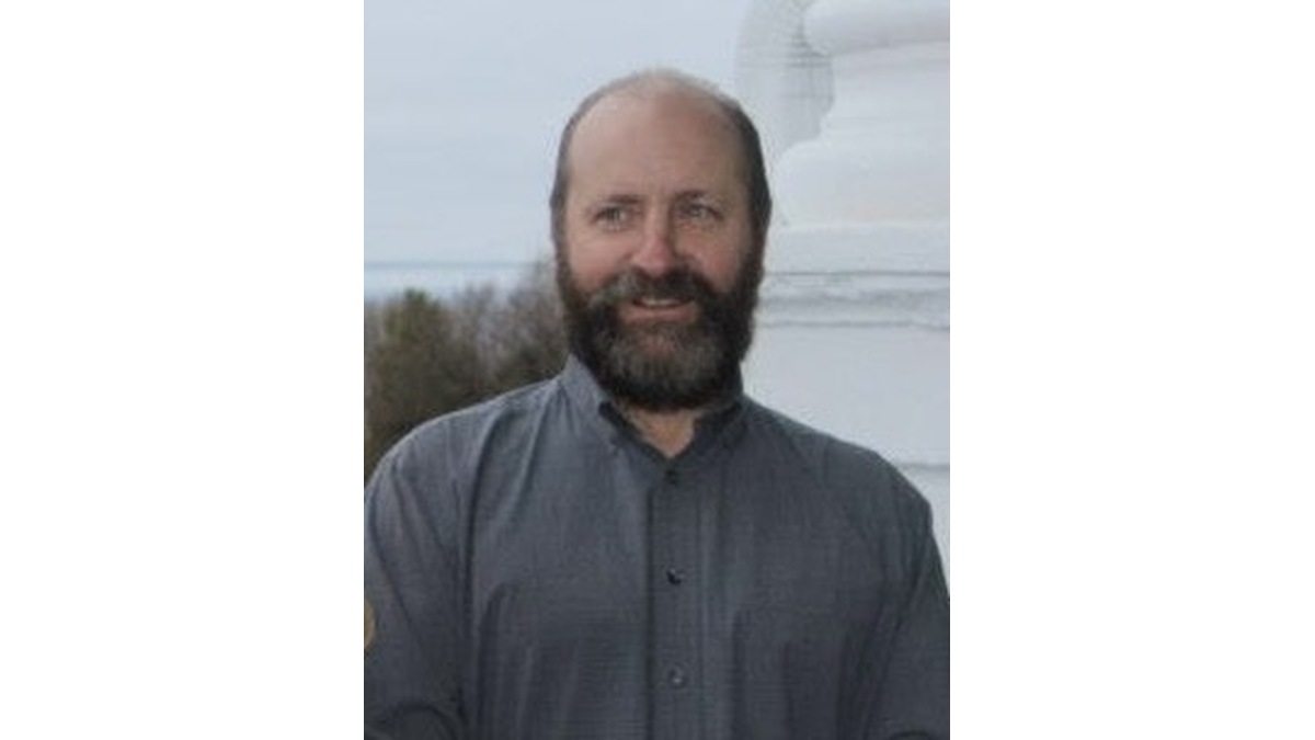 FREDERICK VIZENA Obituary - NEGAUNEE, MI | Koskey Funeral Home Inc.