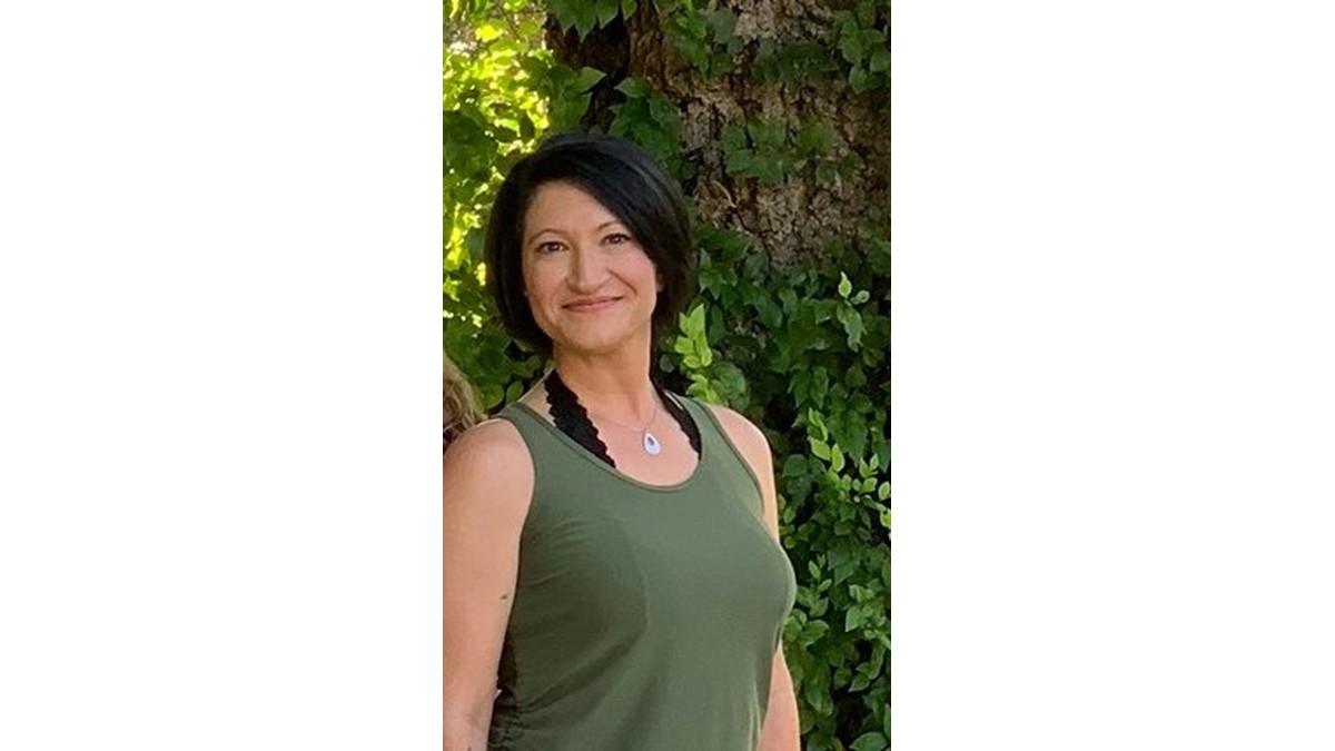 Amber York Obituary - Sparta, TN | Oak Lawn Funeral Home-Cremation ...