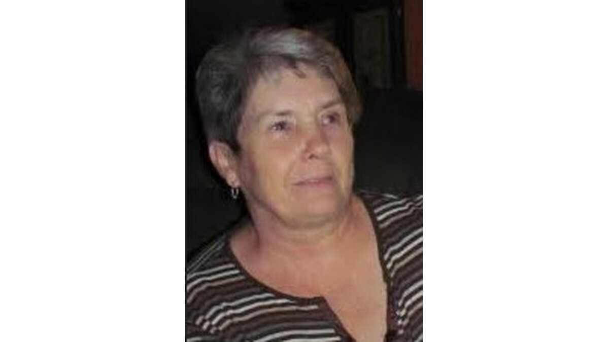 Brenda Henry Obituary - Sparta, TN | Oak Lawn Funeral Home-Cremation ...