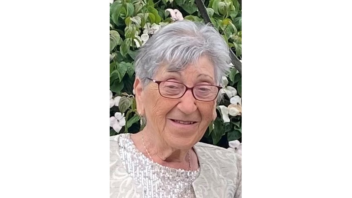 Myra BRUNK Obituary - Milverton, ON | Mark Jutzi Funeral Home Ltd.