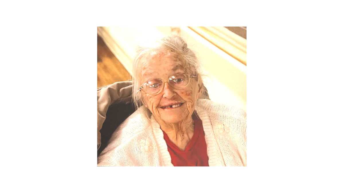 Helen Strong Obituary - PORT HOPE, ON | Ross Funeral Chapel Limited