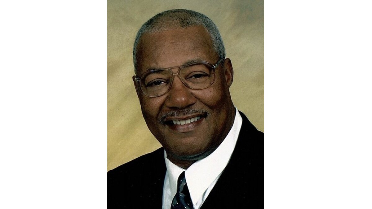 Toby White Obituary - New Orleans, LA | Charbonnet Labat Funeral Home