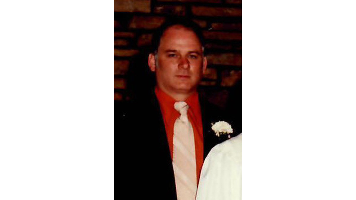 Dennis Kohlmeier Obituary - West Bend, WI | Phillip Funeral Homes