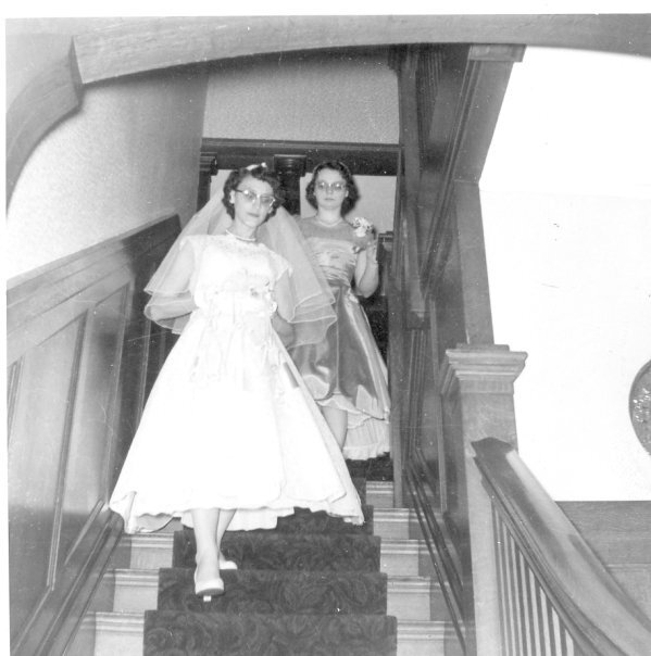 Gladys Tracy Rowan (Nee Schmuland) Obituary - Windsor, ON | Families First