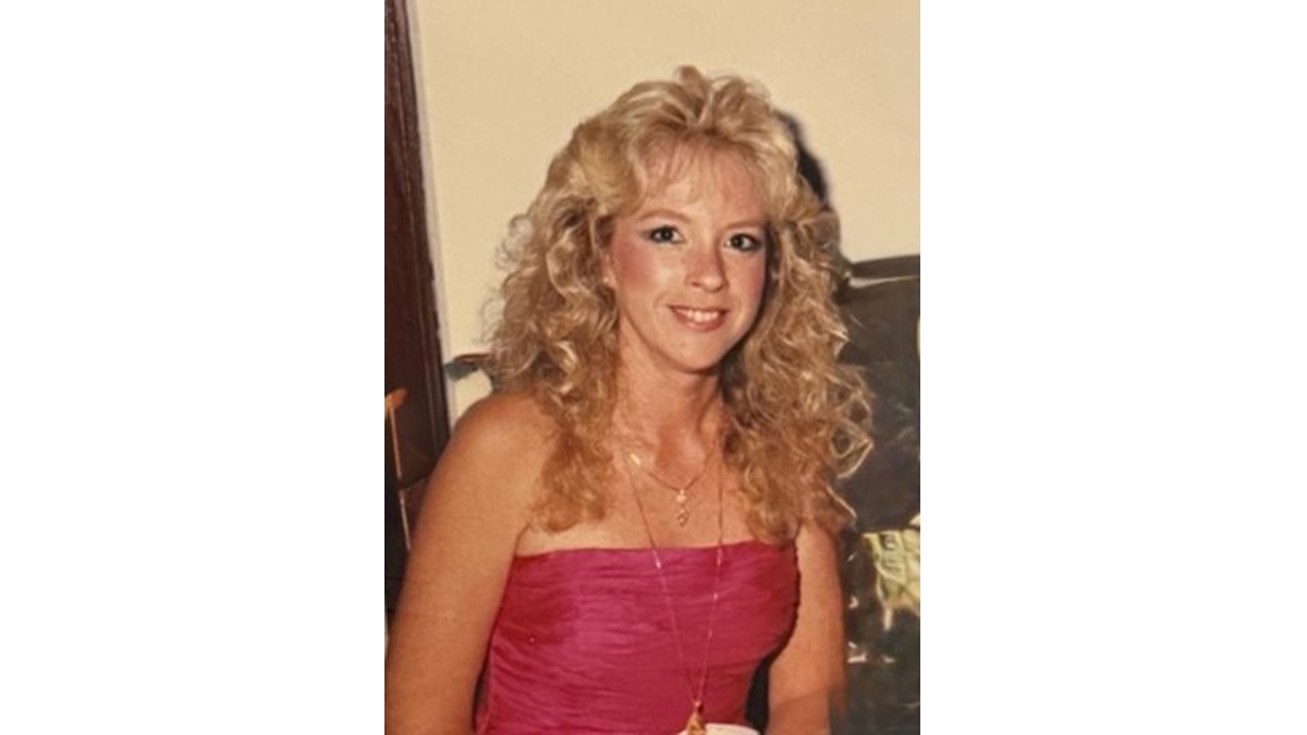Nancy Denaro Obituary - Miami, FL | Maspons Funeral Home - Miami