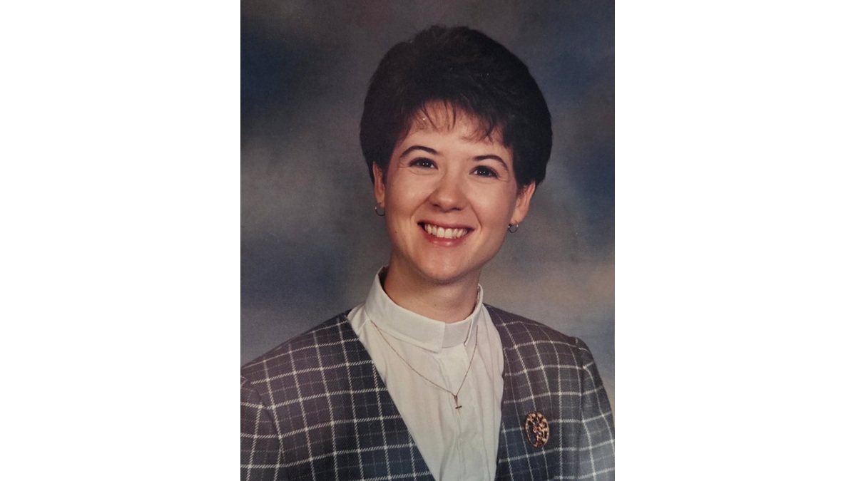 Rev. Jennifer Cameron Obituary - Madoc, ON | Rushnell Funeral Homes Inc.