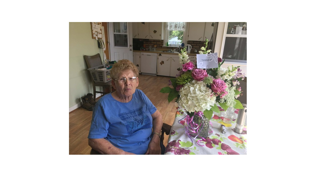 Grace Bush Obituary - Belleville, ON | Rushnell Funeral Homes Inc.