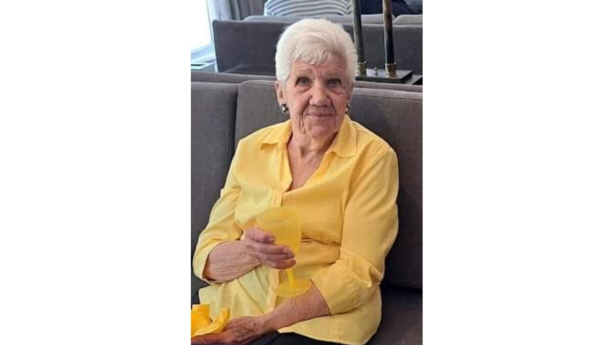 Ruth Cooper Obituary - Picton, ON | Rushnell Funeral Homes Inc.