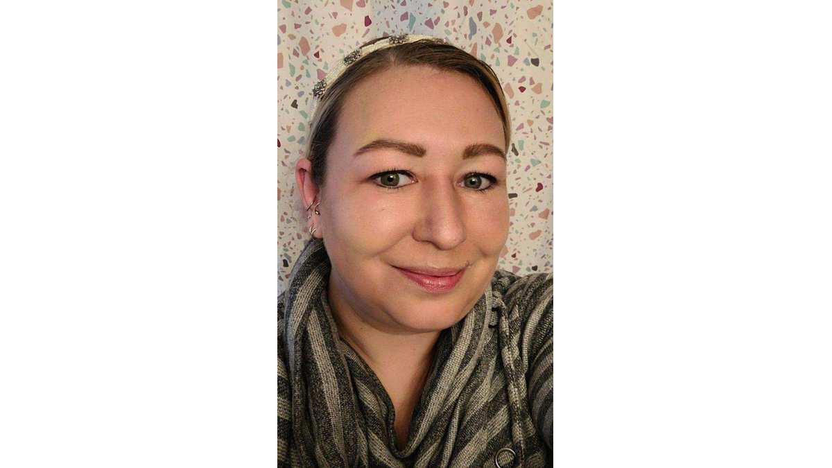 Jennifer Simons Obituary - Hales Corners, WI | Hartson Funeral Home