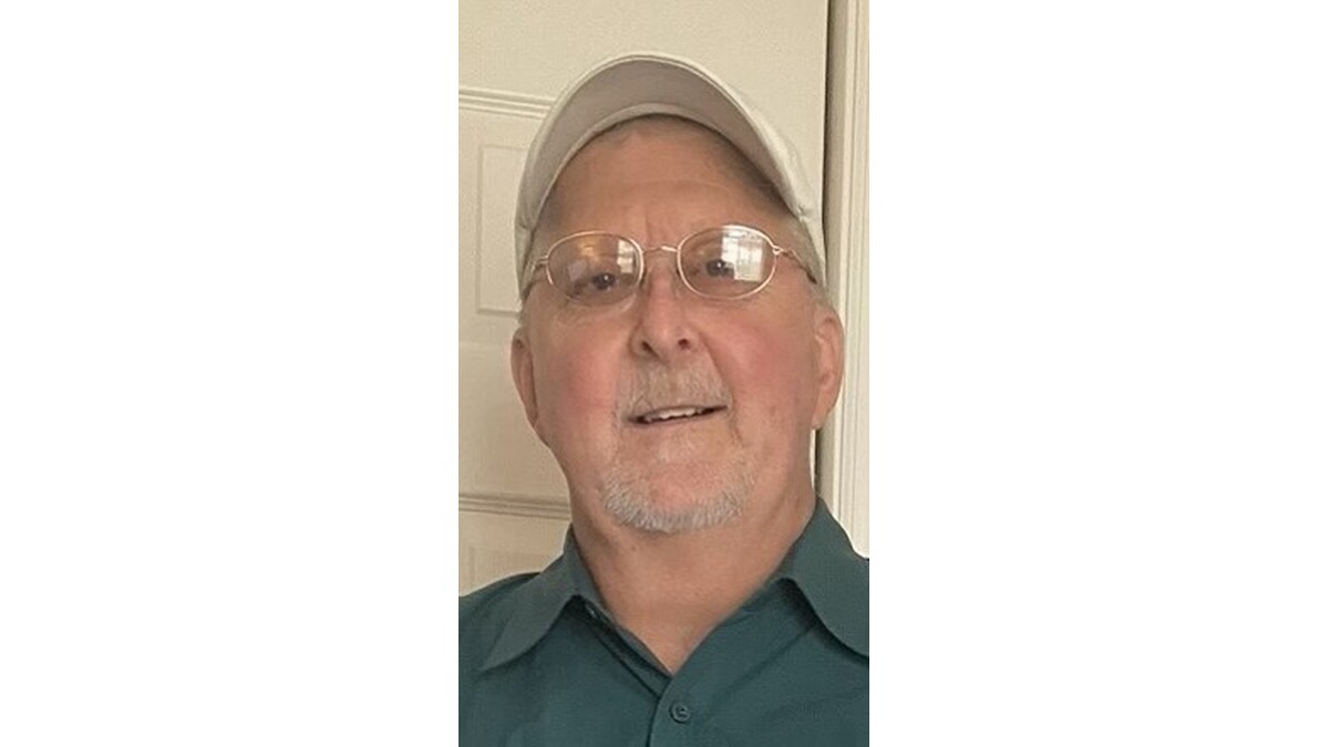 Kenneth McGuire Obituary - Vinton, VA | Oakey's Vinton Chapel