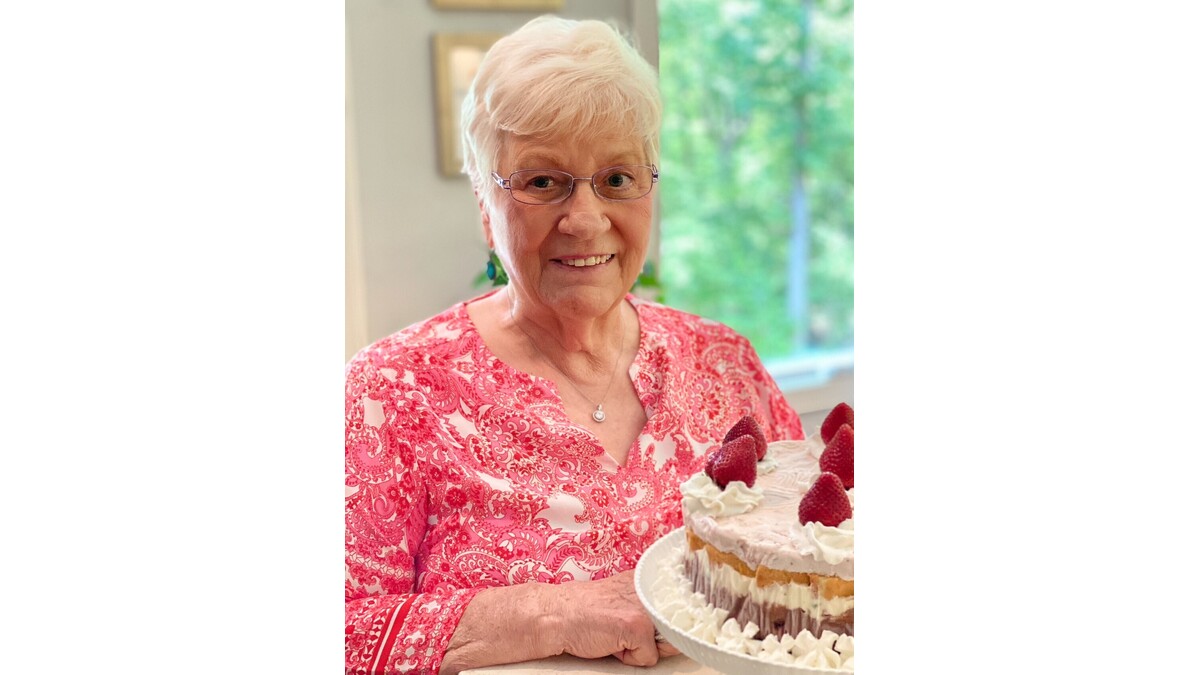 Mary Dickens Obituary - Vinton, VA | Oakey's Vinton Chapel