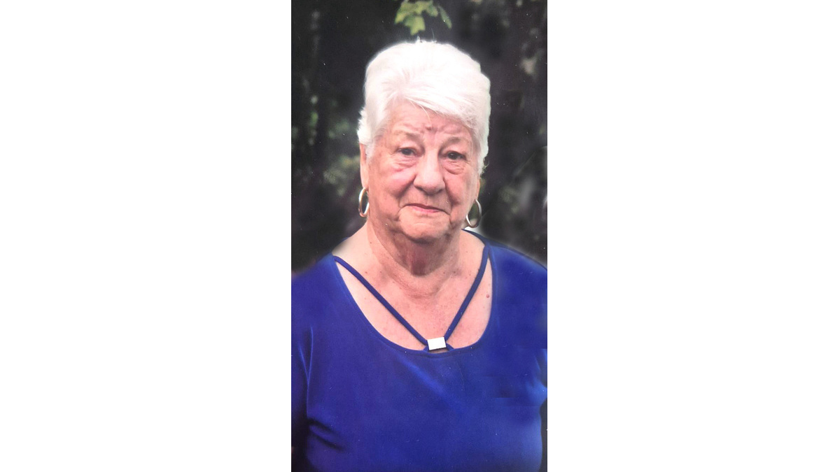 Shirley MacFarlane Obituary - Chipman, NB | Chipman Funeral Home & Crematorium
